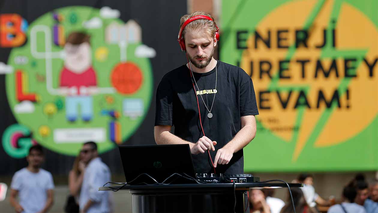 Ana Sayfa | Adaylar için BİLGİ | BİLGİ Üniversitesi